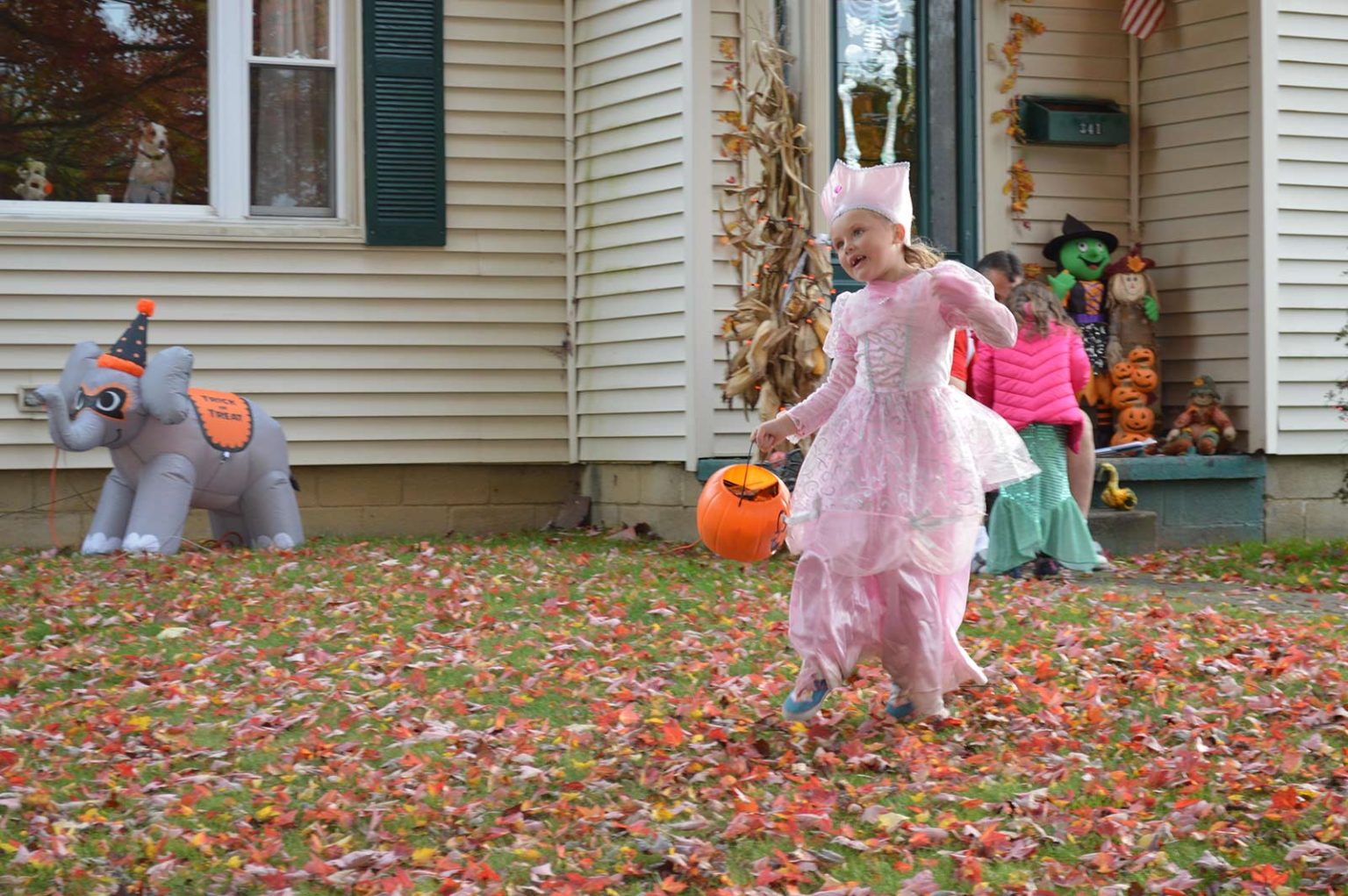 A Haunted Heritage: The History of Halloween in Wisconsin | Monster ...